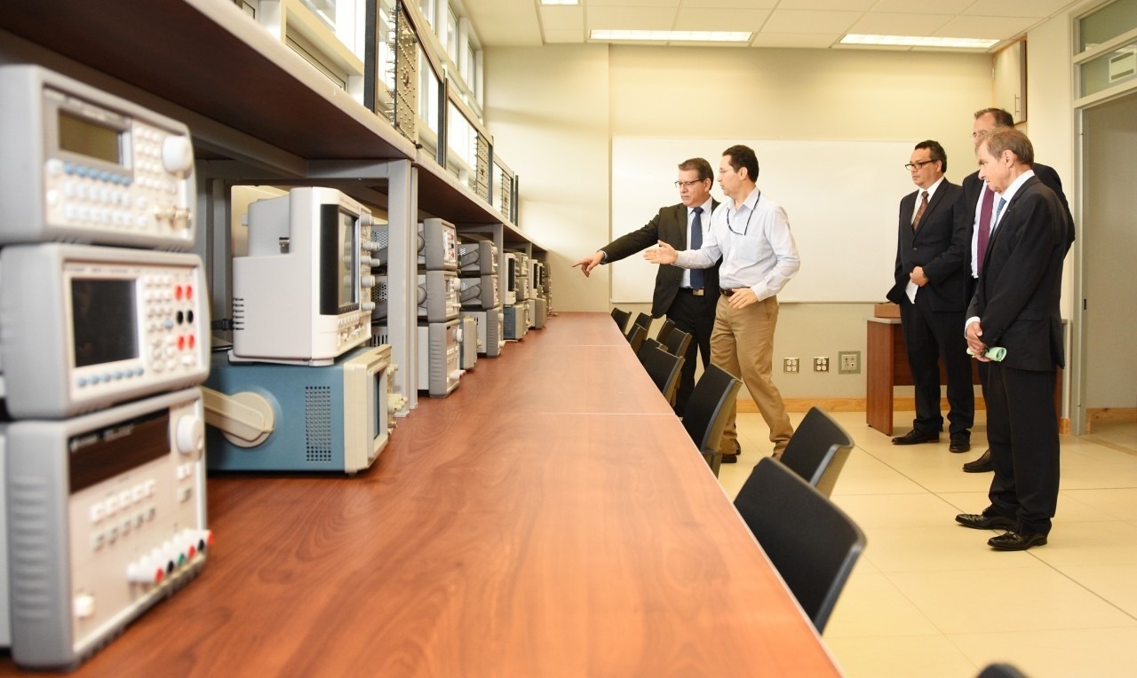 “Esta universidad es un modelo, es de lujo” | Hoy en el TEC