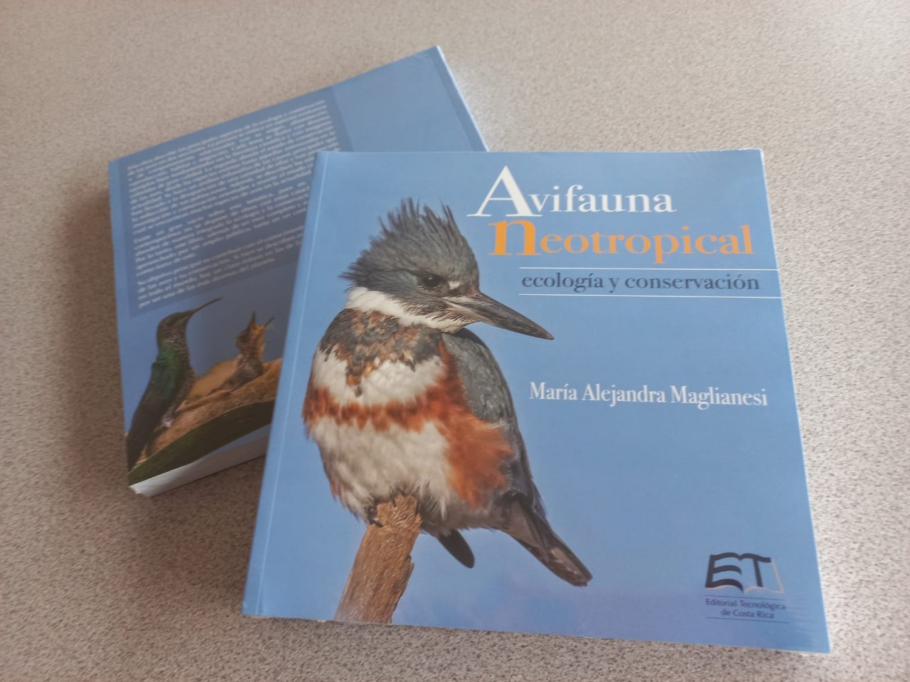 Nuevo libro nos acerca a conocer la ecología de las aves y su conservación | Hoy en el TEC